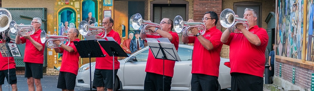 The Latin Express MiniCorps. > Home